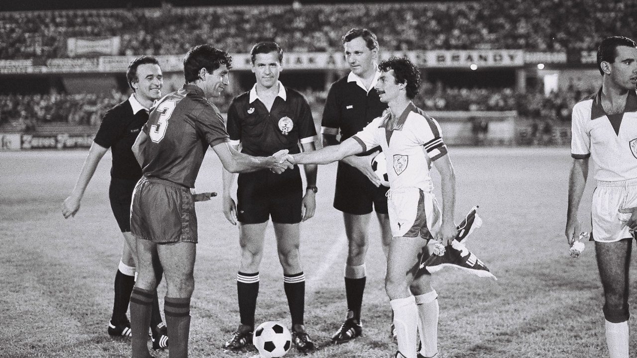 THE FIRST DRAW IN EUROPE AGAINST BARCELONA - Apollon FC